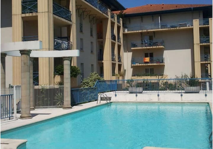 A Grand Studio Classé 2 éToiles, Gd Lit, Piscine - Biarritz