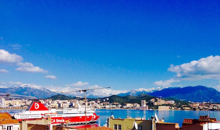 F2 Au Cœur De Ville - Ajaccio