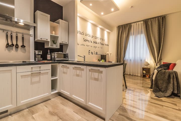 Ugo Bassi Apartments - Apartment "The Towers" - Bologna