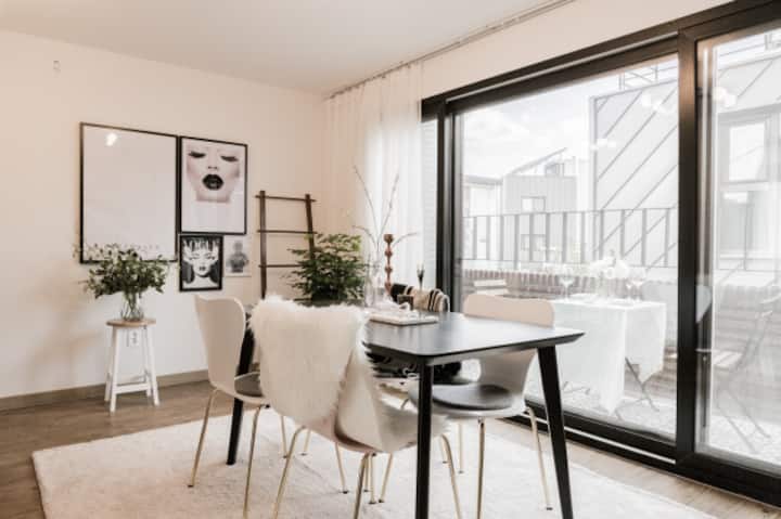 A Designer-designed /   Luxurious Bedding/ Rooftop - Séoul
