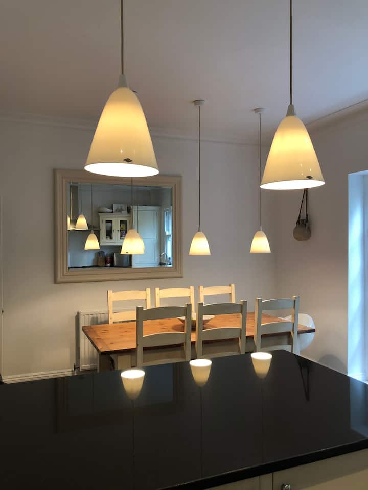 Brighton & Hove 3 Beds Home. Sleeps 6 Free Parking - Steyning