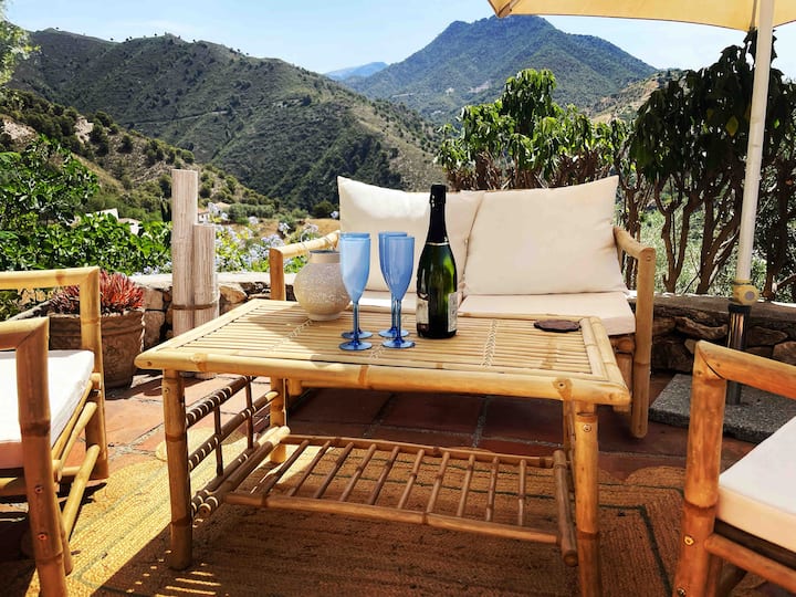 Stunning Mountain Villa With Guest Cabin And Bar - Cómpeta