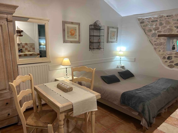 Chambre Cabanis De Labahou à Anduze Cévennes  Spa - Anduze