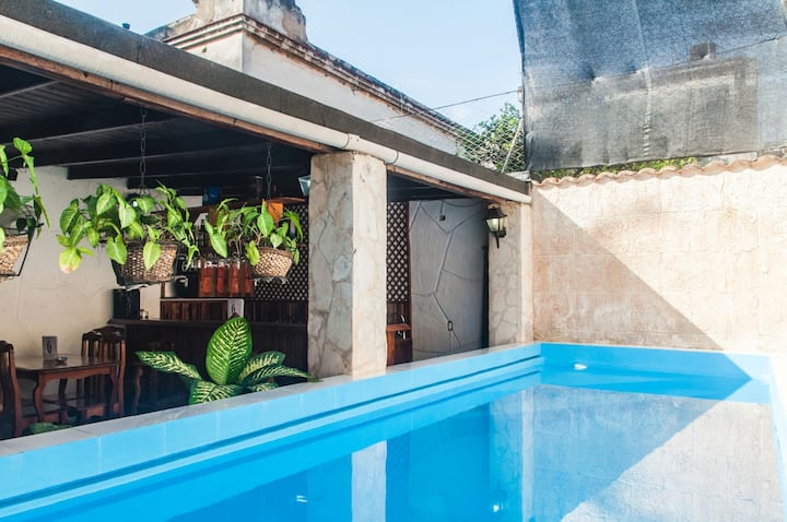 Hostal Colonial La Casita De Nicole,bar,piscina,ge - Havana