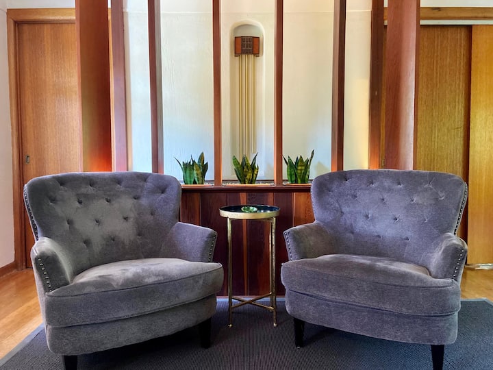 The Wright Arbor House: A Mid-century Experience! - Beavercreek, OH