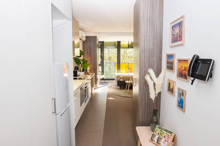 Lalaland Studio! Spacious Place Of Stars In Cbd - Tottenham