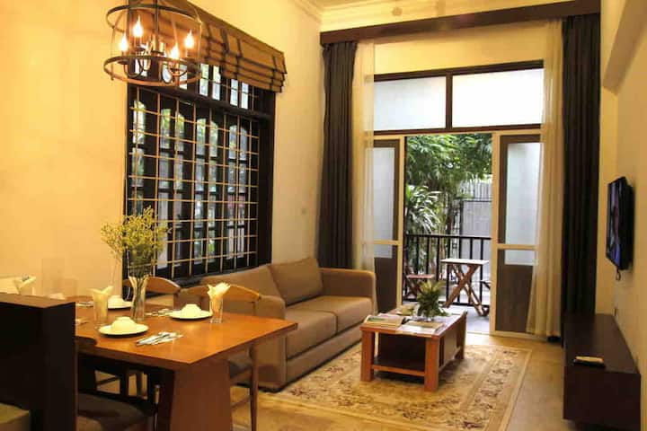 Westlake 02 Bedroom Apartment In Hanoi - Hanoi