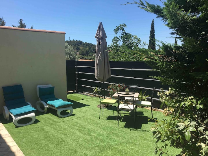 Studio Duplex Au Cœur De La Campagne Provençale - Pélissanne