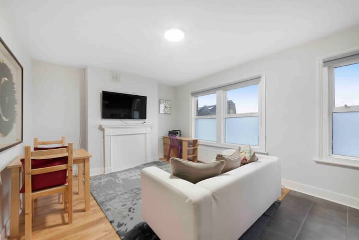 Shepherd's Bush, W12 Apartment 2nd Floor Sleeps 4 - London