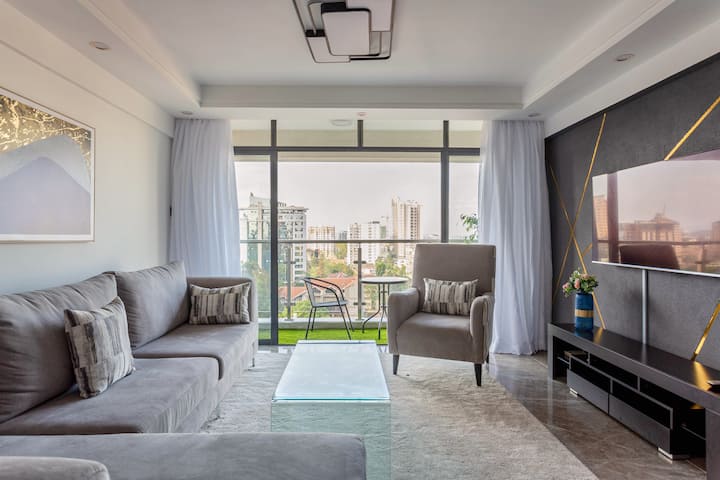 Luxury 2br W/perfect Views/gym-kilimani Near Yaya - Kenya