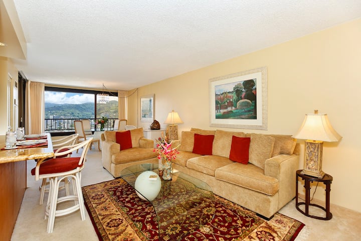 Home Away From Home! Discovery Bay #4118 - Honolulu, HI