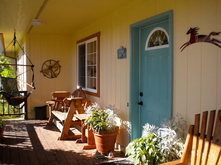 Hummingbird House - Sandpoint, ID