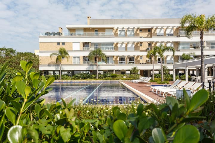 Z. Estilo Resort Na Beira Do Mar. Essence Life - Florianópolis