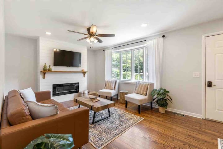 Relaxing House Near The Lake - Hendersonville, TN