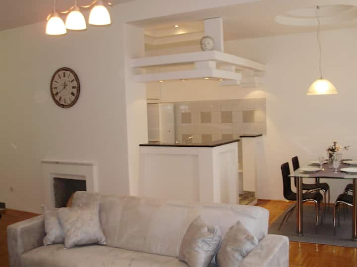 City Center Apartments 2  - 105sqm - Zagreb