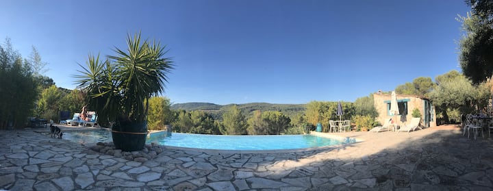 Beau Mas Provençal + Piscine à Débordement - Draguignan