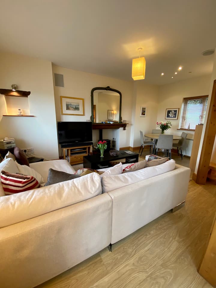 Secluded Converted Barn Nestled On The North Slopes Of The Mendips. - Cheddar