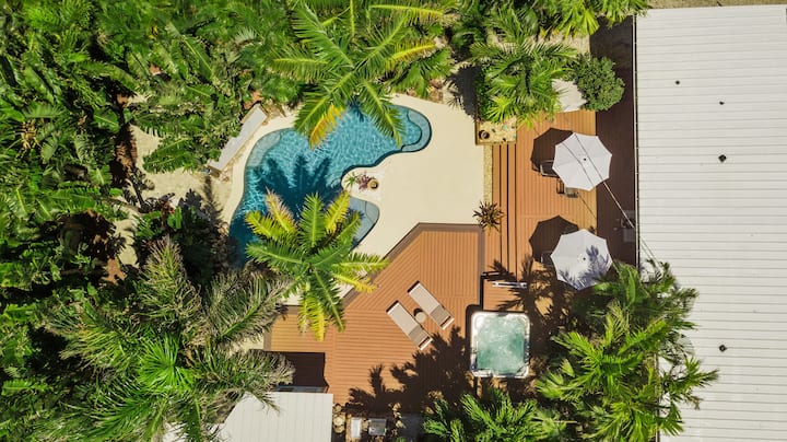 Exclusive Tropical Paradise | Cocoa Beach, Florida - Cocoa Beach, FL