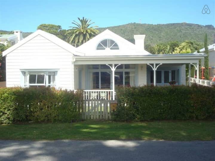 Covie House, Leisure Isle, Knysna - Knysna