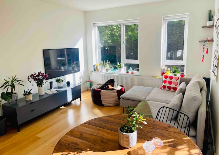 Lovely Garden-view Flat Near Victoria Line - Londres