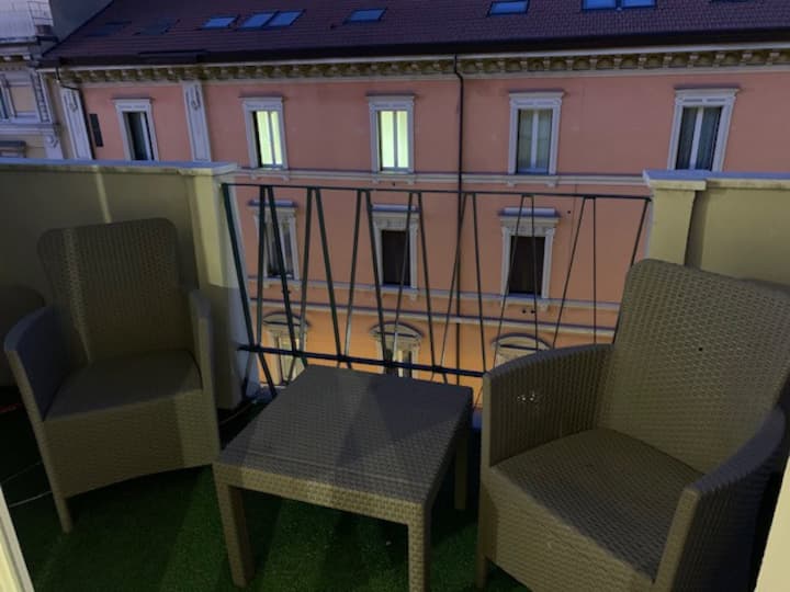 Suite Queen 1 Mambo Stayinbologna 2 Stazione - Bologna