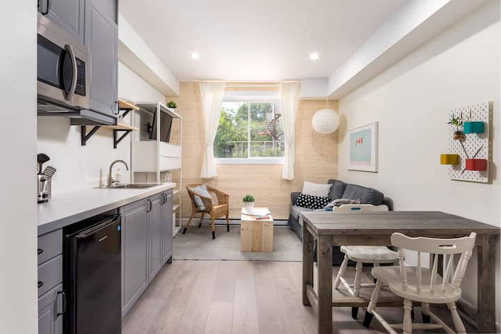 Studio éLégant : Confort Absolu, Sans Compromis - Montreal