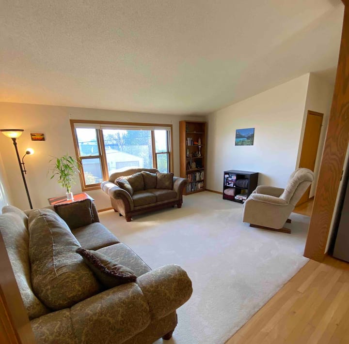 Sugar Loaf Apartment - Winona, MN