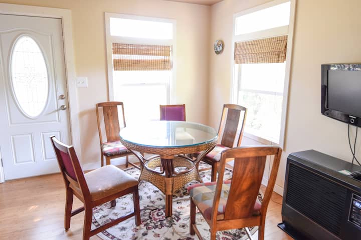 Perfect Location, Comfortable & Convenient For A Long-term Stay W/two Bedrooms - Seward, AK