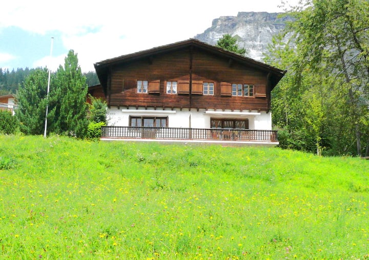 Casa Curnaglia - Ferienhaus Mit Toller Aussicht - Laax