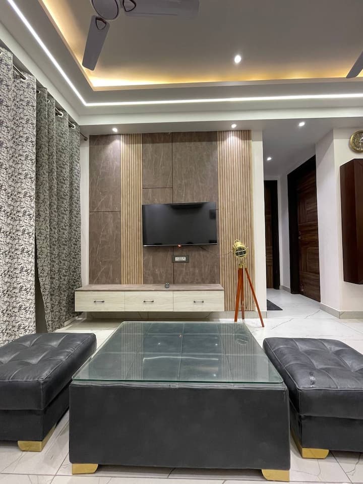 Luxury 2bhk Airbnb Apartment - Rishikesh