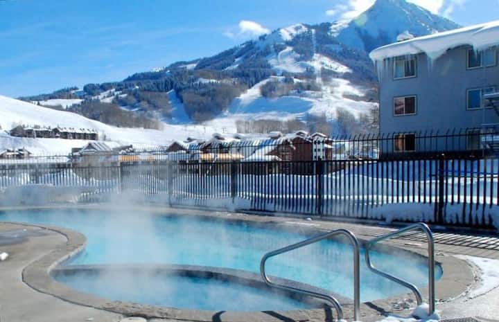 2bdr - 2 Bath  Walk/ride To The Lifts! - Emerald Lake, Crested Butte