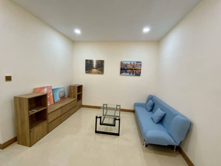 Small Studio Room In The Middle Of City - Phnom Penh