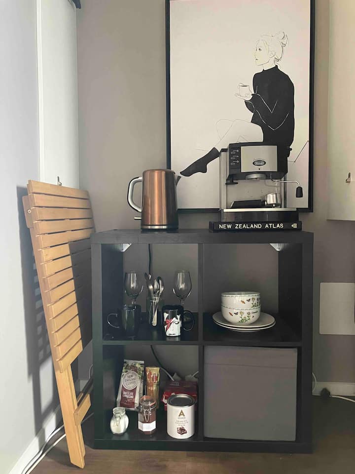 Cozy Claw Foot Bath Hideaway 5 Min From Cbd - Christchurch