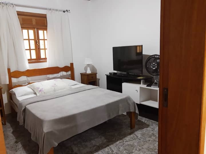 Apt/casa Térreo C/ Vista Montanha - Mury/ Friburgo - Nova Friburgo