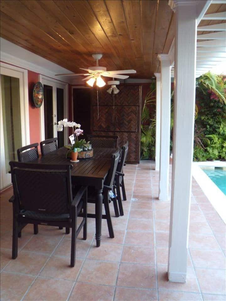 Private Pool & Garden - Tranquil Retreat - Nasáu