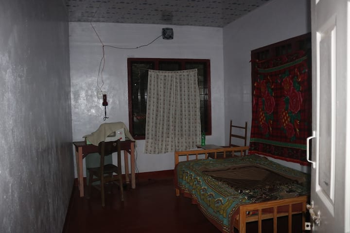 2 Bedrooms 4 Persons, Homely Foods Near Kidangoor - Pala