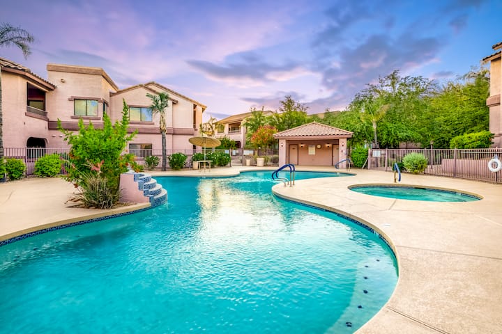 2 Patios, Heated Pool, Hot Tub, Prime Location - Scottsdale, AZ
