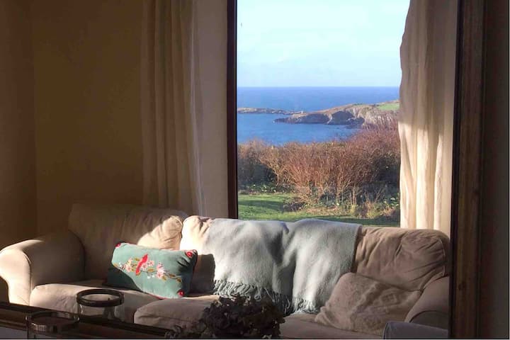 Castletownshend Cottage, The Wild Atlantic Way - Skibbereen