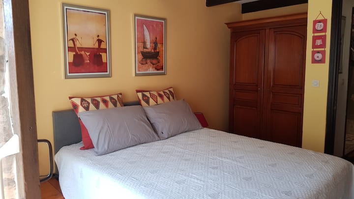 Lou Casteu Chambres D'hôtes Au Cœur Du Village - Annot