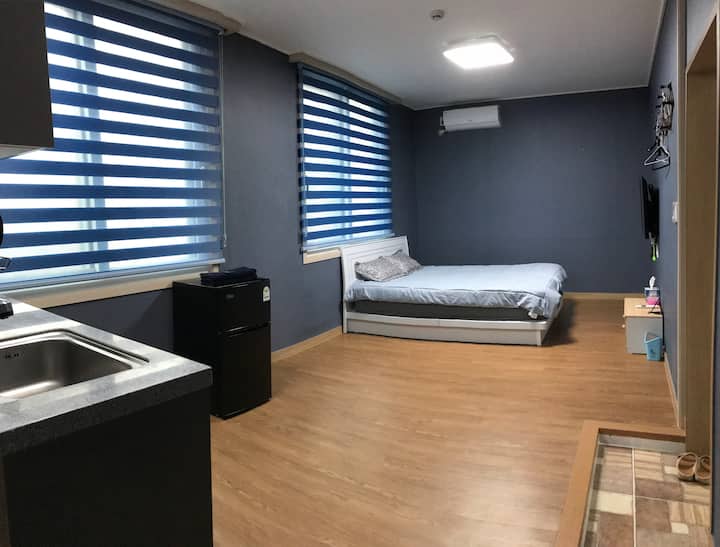 쾌적,신축,여수 Ktx역 이순신광장 침대룸101 단독욕실 단독객실 - Yeosu