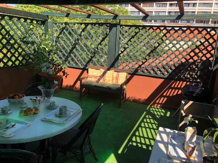 Appartamento A Cagliari Con Parcheggio Privato - Cagliari