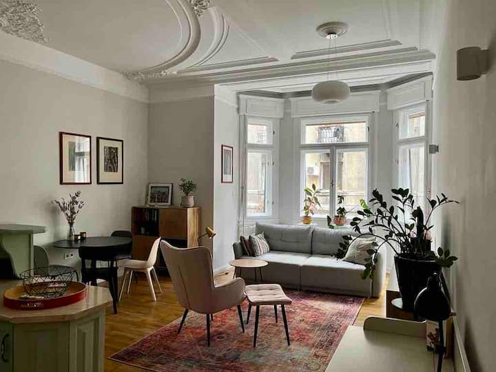 Bright New Artistic Flat - Downtown Budapest - Budapest