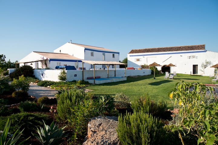 Cozy Single -Storey Home With Patio & Bbq - Ferragudo