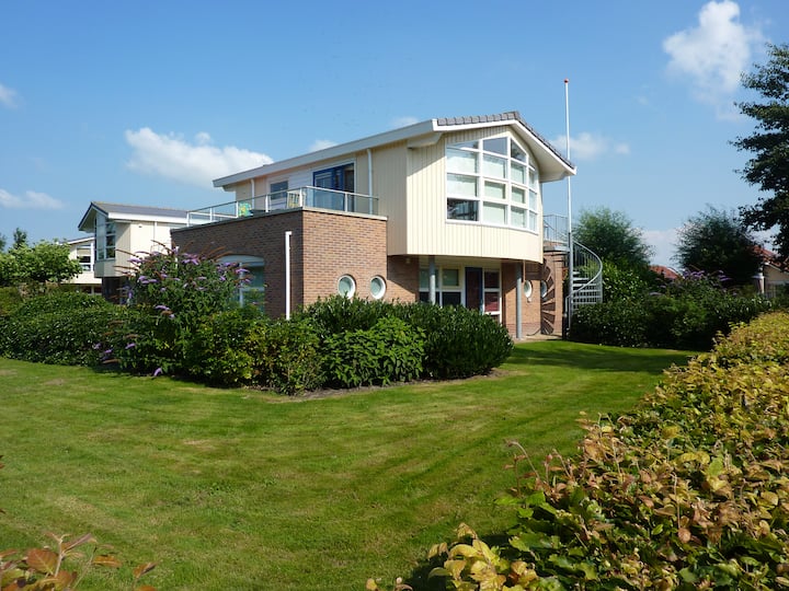 Villa Aan Het Water - Hindeloopen
