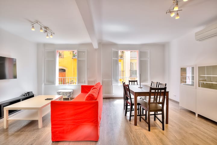 Old Town, Vast 3 Bedsrooms 70m ² Renovated, Ac - Nice