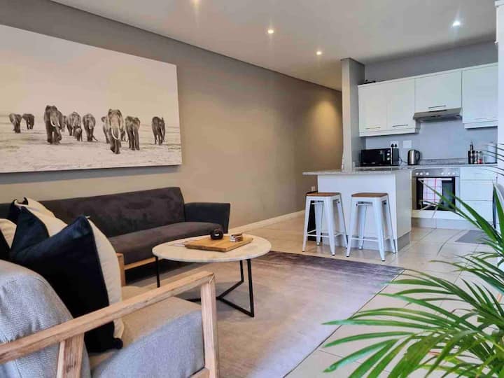 Beacon Rock 5 •Serviced Daily• Umhlanga Apartment - Umhlanga