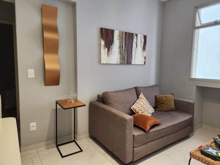 Apto 1 Quarto- Lourdes - Belo Horizonte