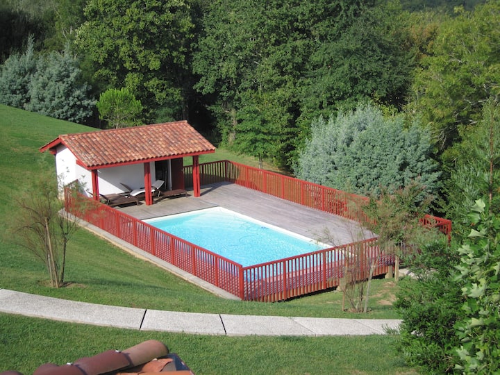 Iduskia Villas D'harri-xuria 4* éToiles - バイヨンヌ