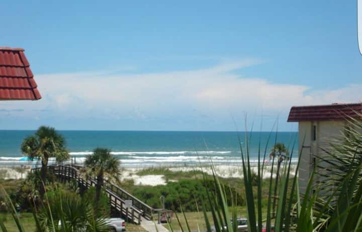 Beach Side Condo,  2br 2 Bath  "Fall Specials" - St. Augustine, FL