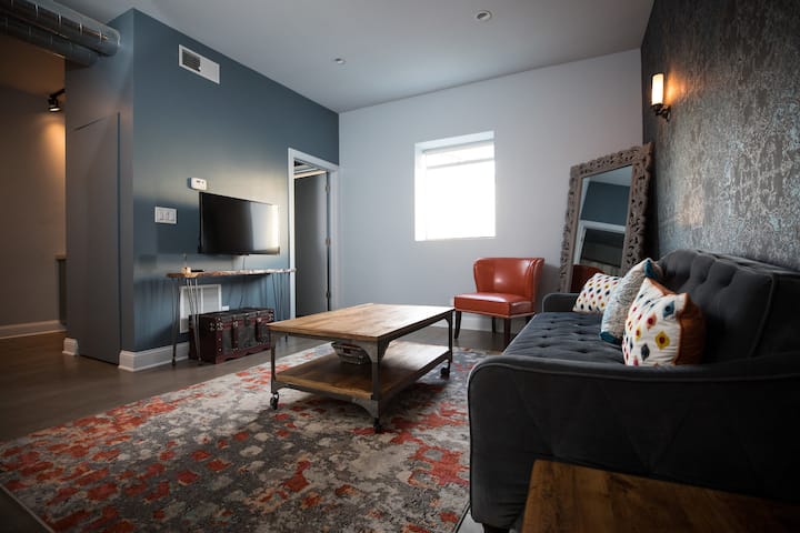 2br Guest Suite In Logan Square / West Bucktown - Chicago, IL